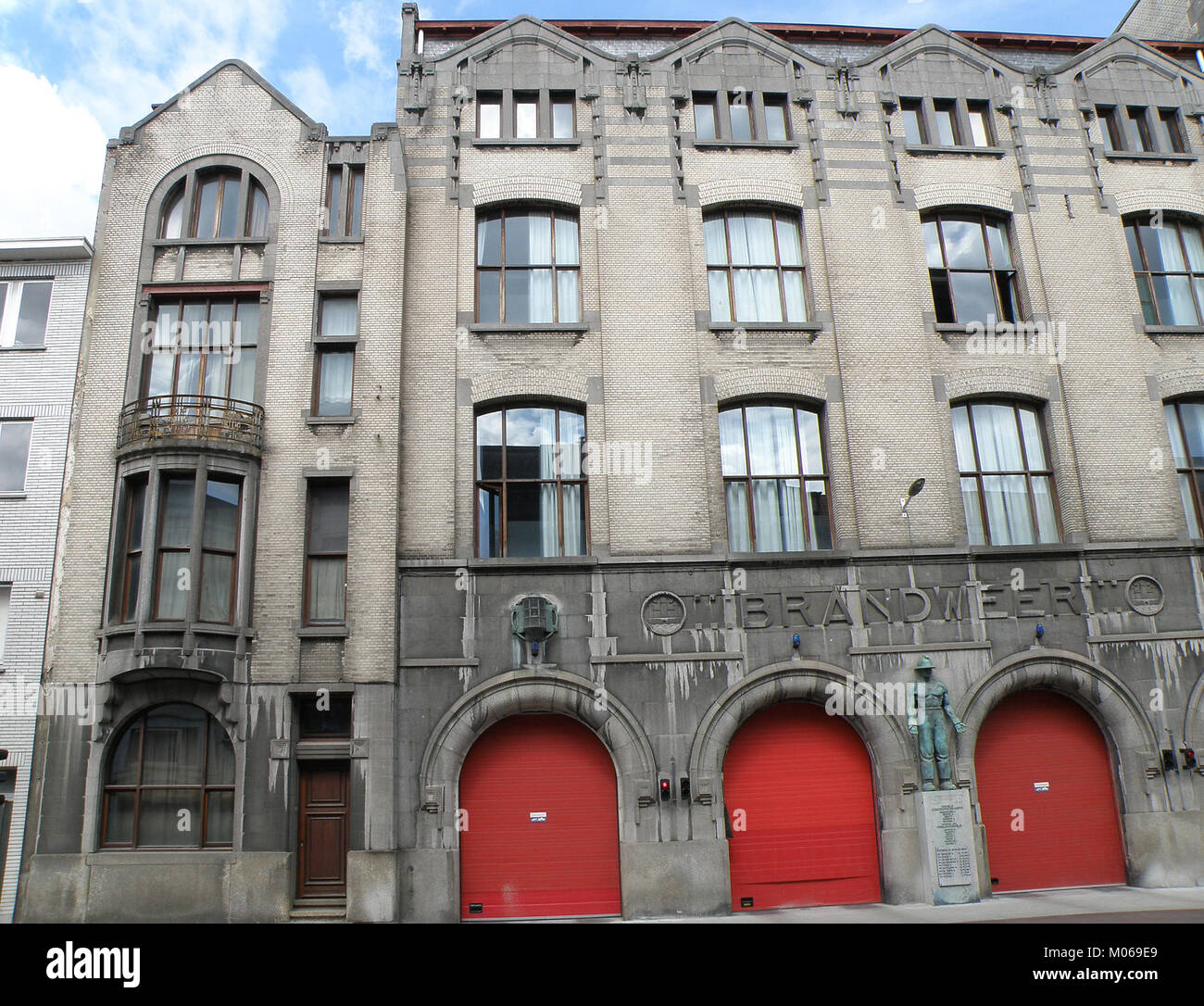 Brandweerkazerne antwerpen hi-res stock photography and images - Alamy