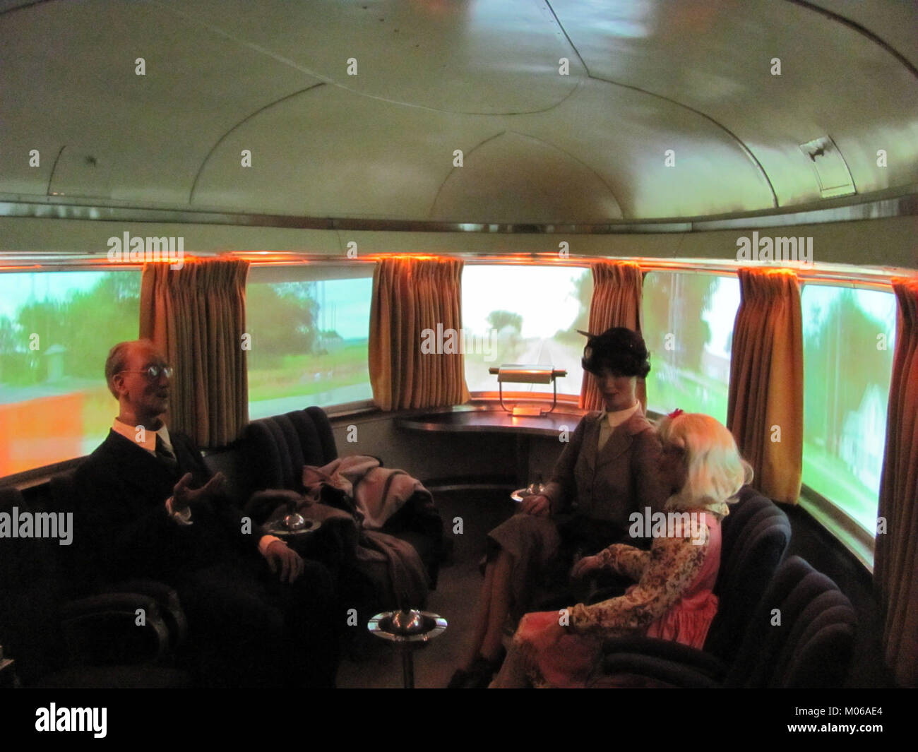 Burlington zephyr hi-res stock photography and images - Alamy