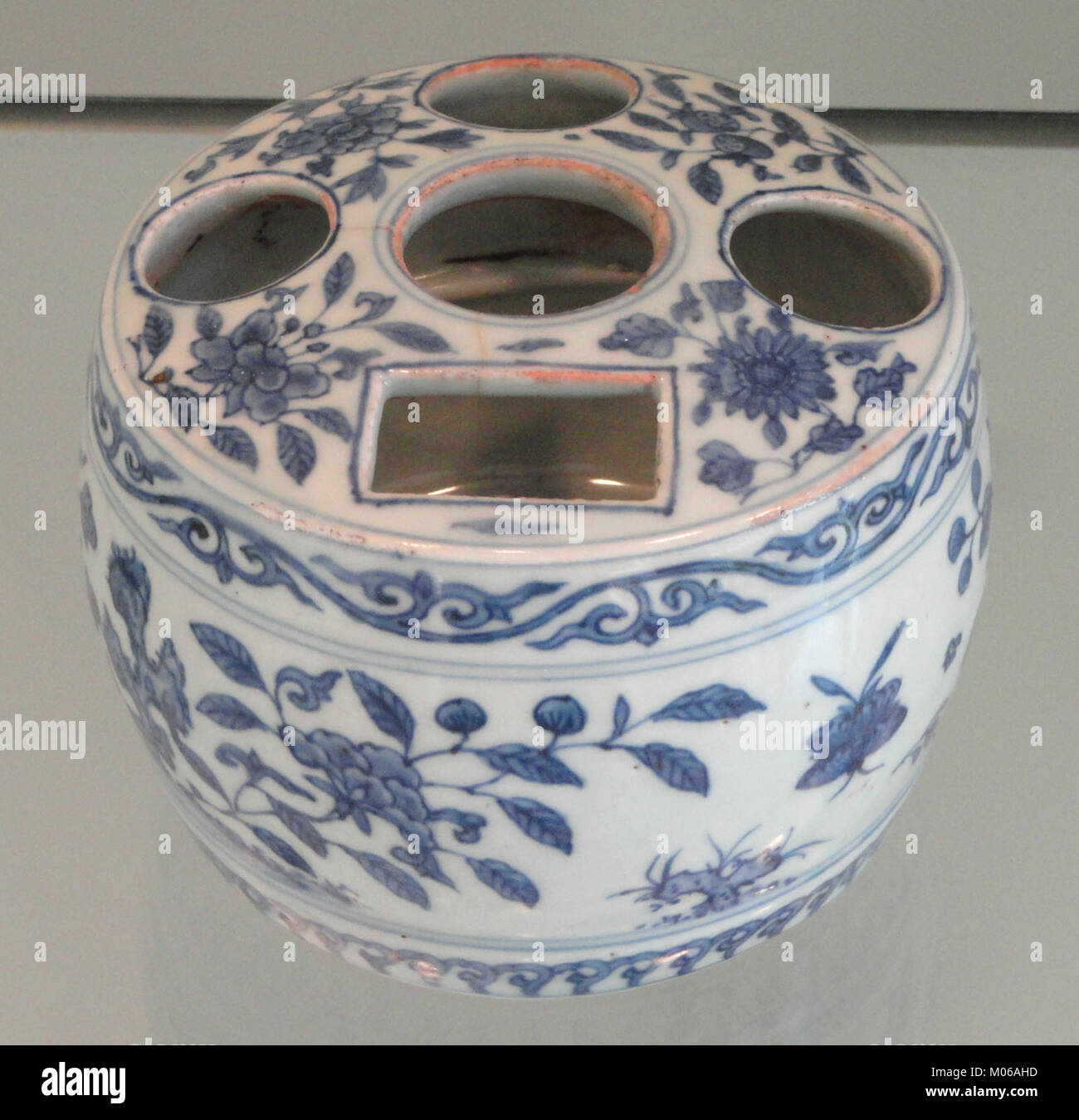 Brush and Ink Stand, early 1500s, Jingdezhen, hard-paste porcelain with ...