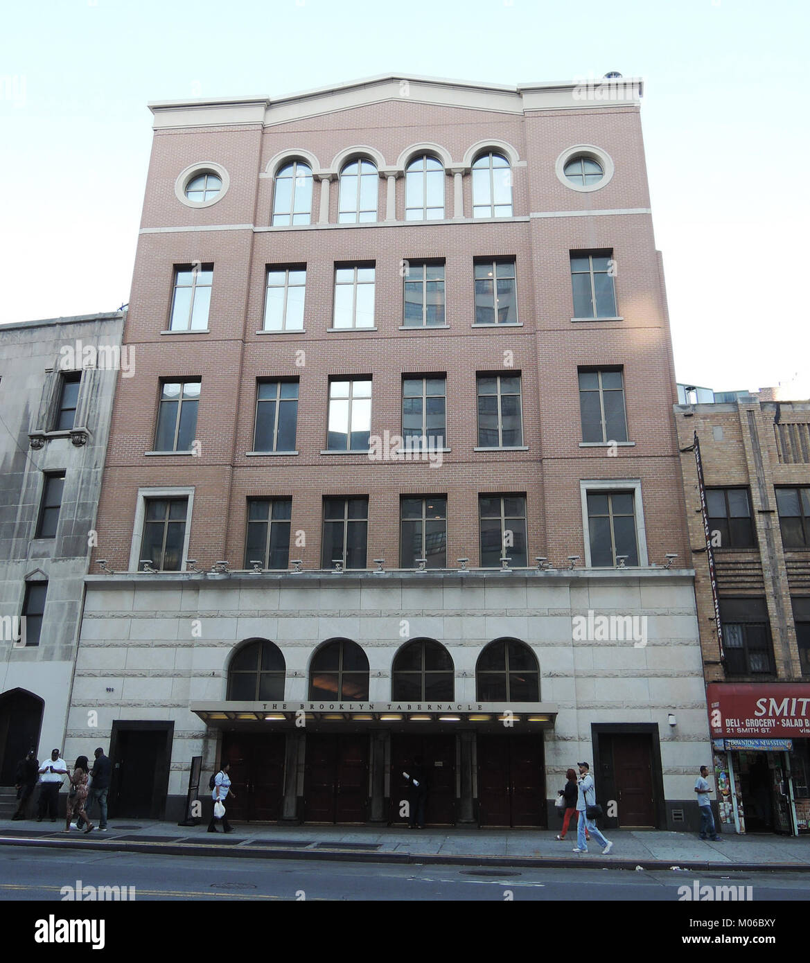 Brooklyn tabernacle hi-res stock photography and images - Alamy