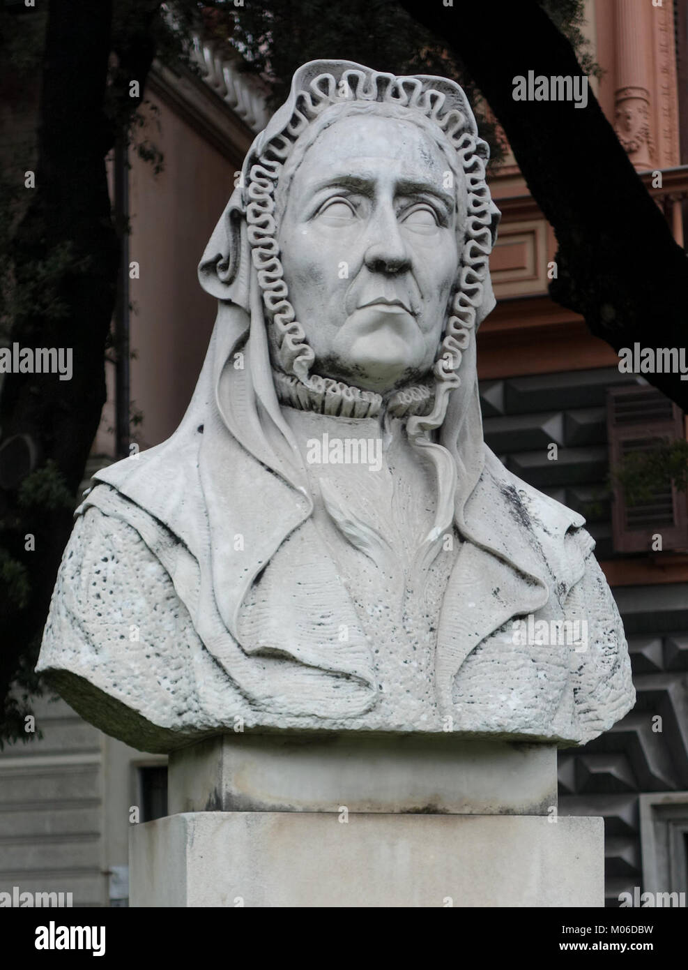 Bust of Maria Drago Mazzini, Genoa - DSC02446 Stock Photo - Alamy