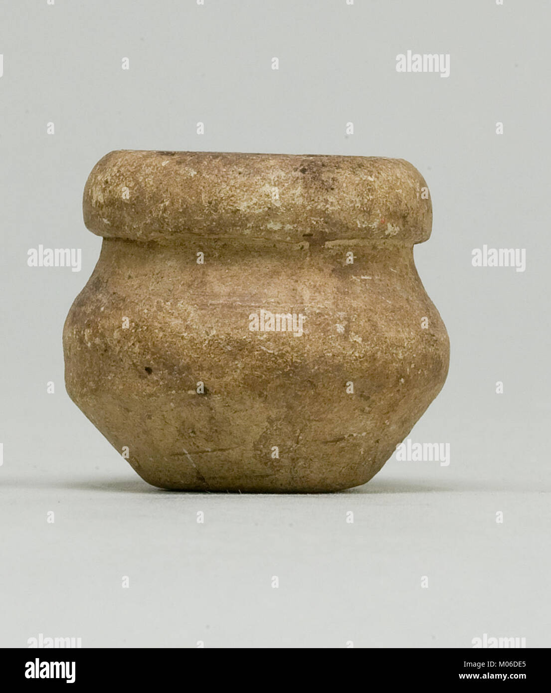 This kohl pot from the MET collection is a small, intricately designed ...