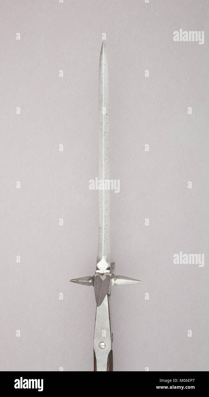 Lucerne hammer hi-res stock photography and images - Alamy
