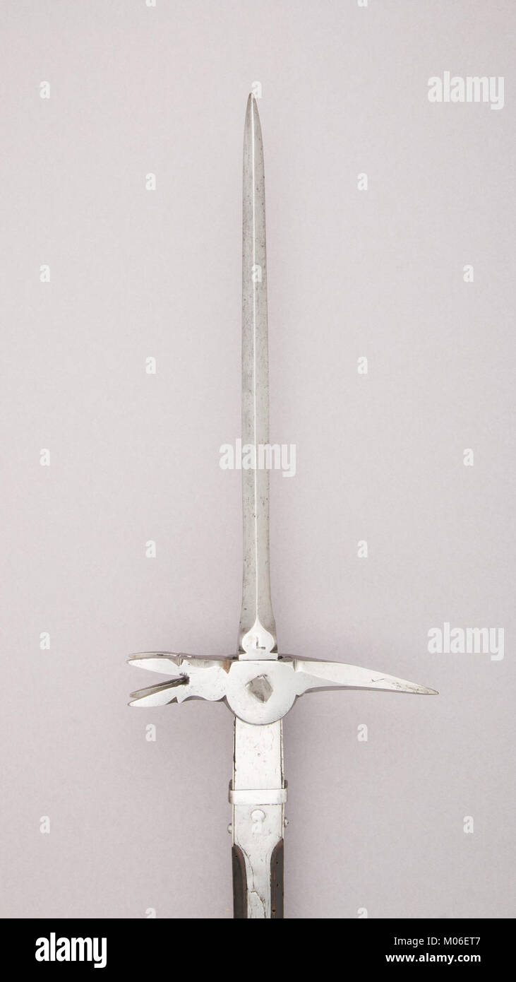 Medieval war hammer hi-res stock photography and images - Alamy