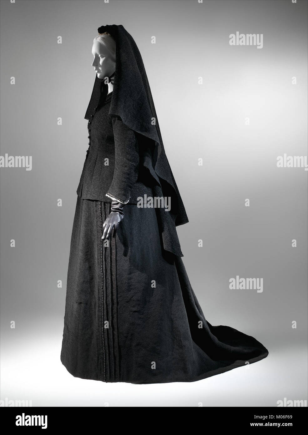 Social mourning practices hi-res stock photography and images - Alamy