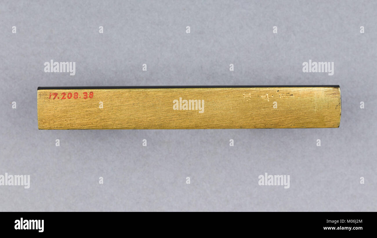 Knife Handle (Kozuka) MET 17.208.38 002AA2015 Stock Photo - Alamy