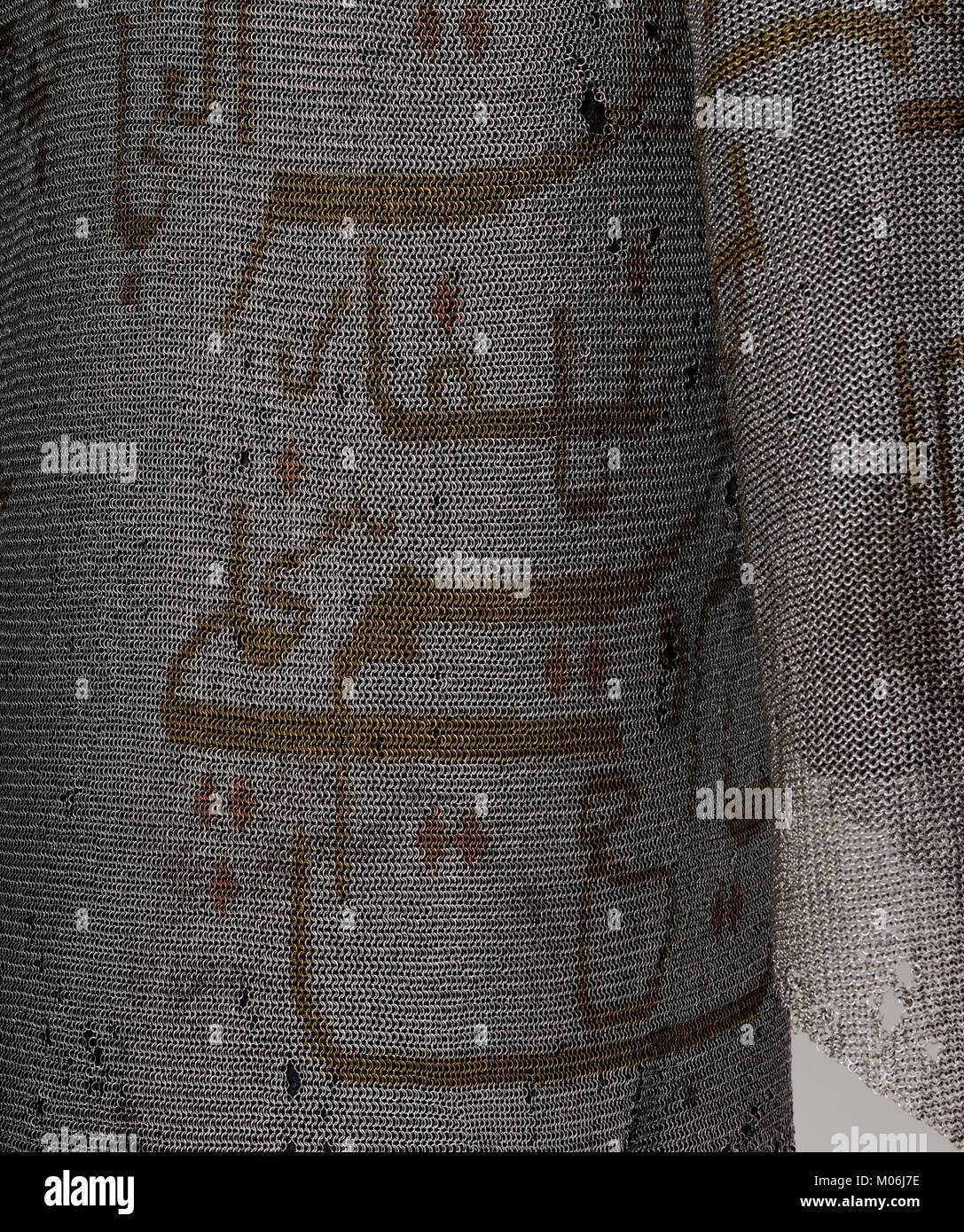 Interlocking metal rings hi-res stock photography and images - Alamy