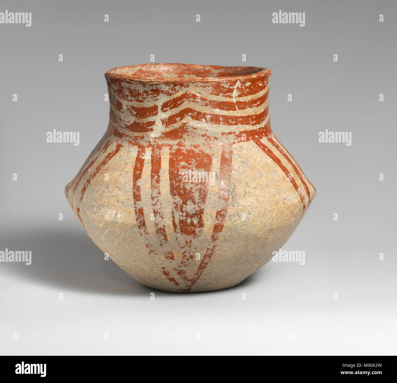 Jar MET DP368647 Stock Photo - Alamy