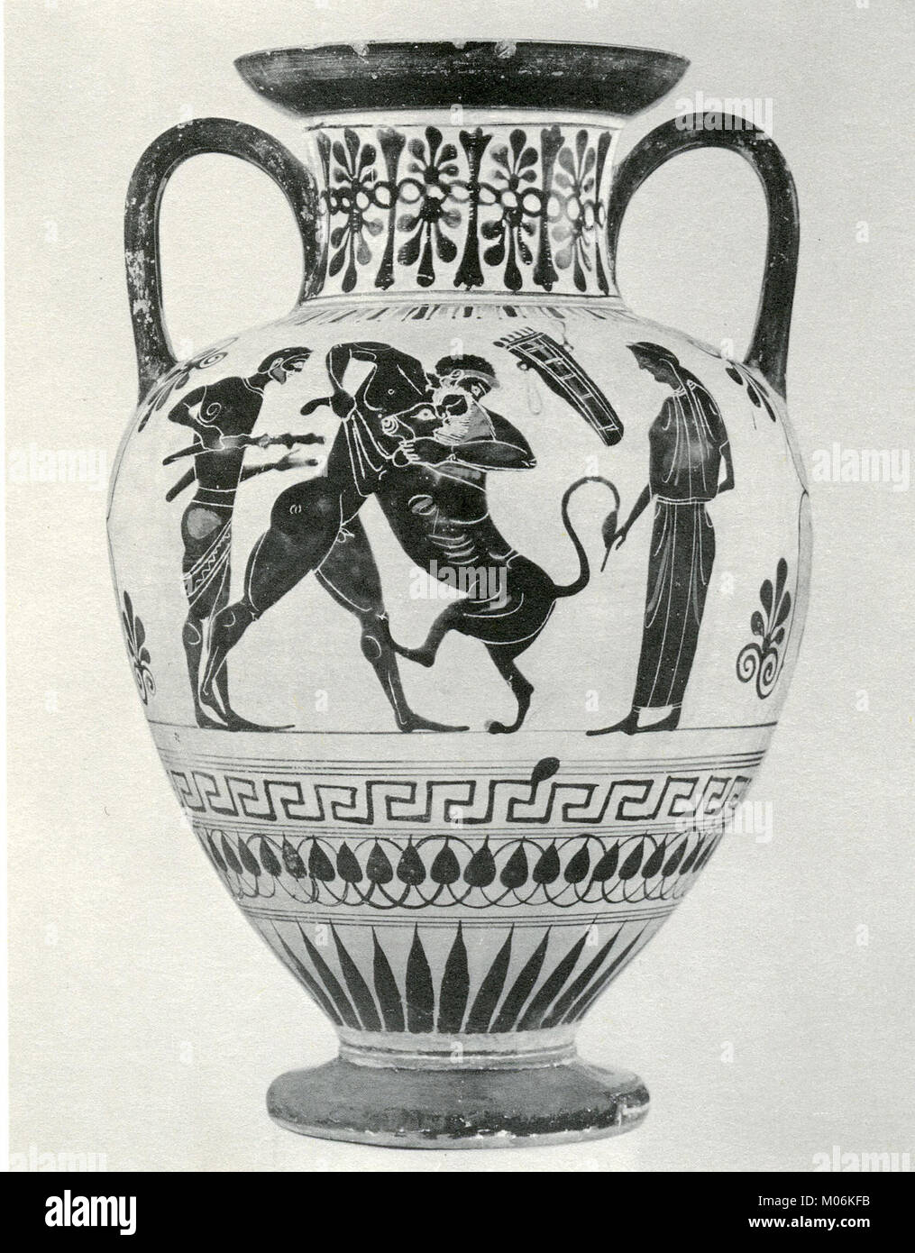 Amphora from ancient greece hi-res stock photography and images - Alamy