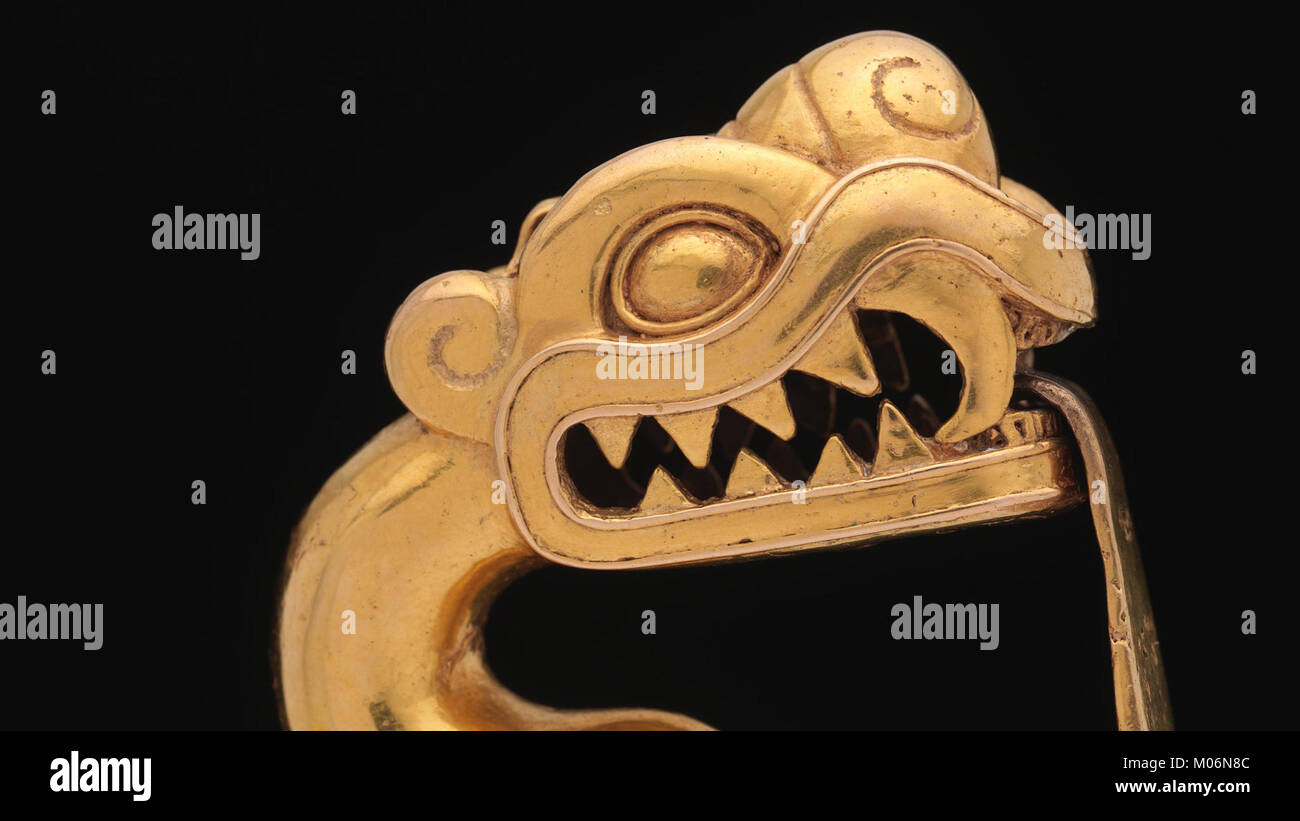 Labret, Serpent with Articulated Tongue MET 027 mcb 2016.64 478-011 ...