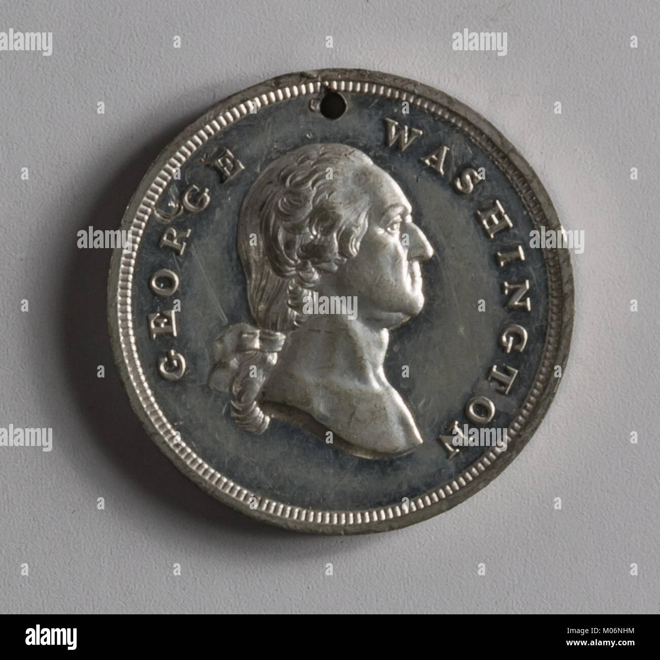 This commemorative medal represents a historical event or notable ...