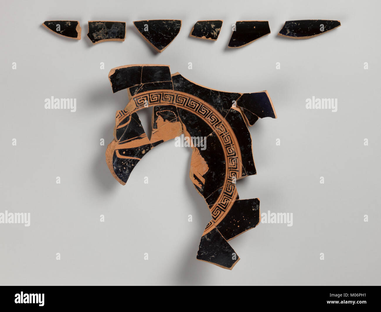 Symposium greek pottery hi-res stock photography and images - Alamy