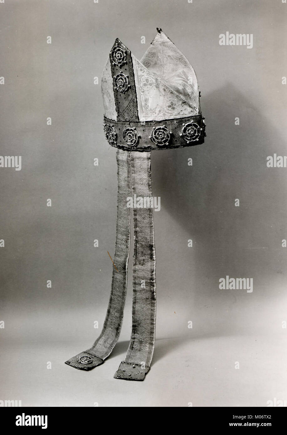 Mitre attire hi-res stock photography and images - Alamy