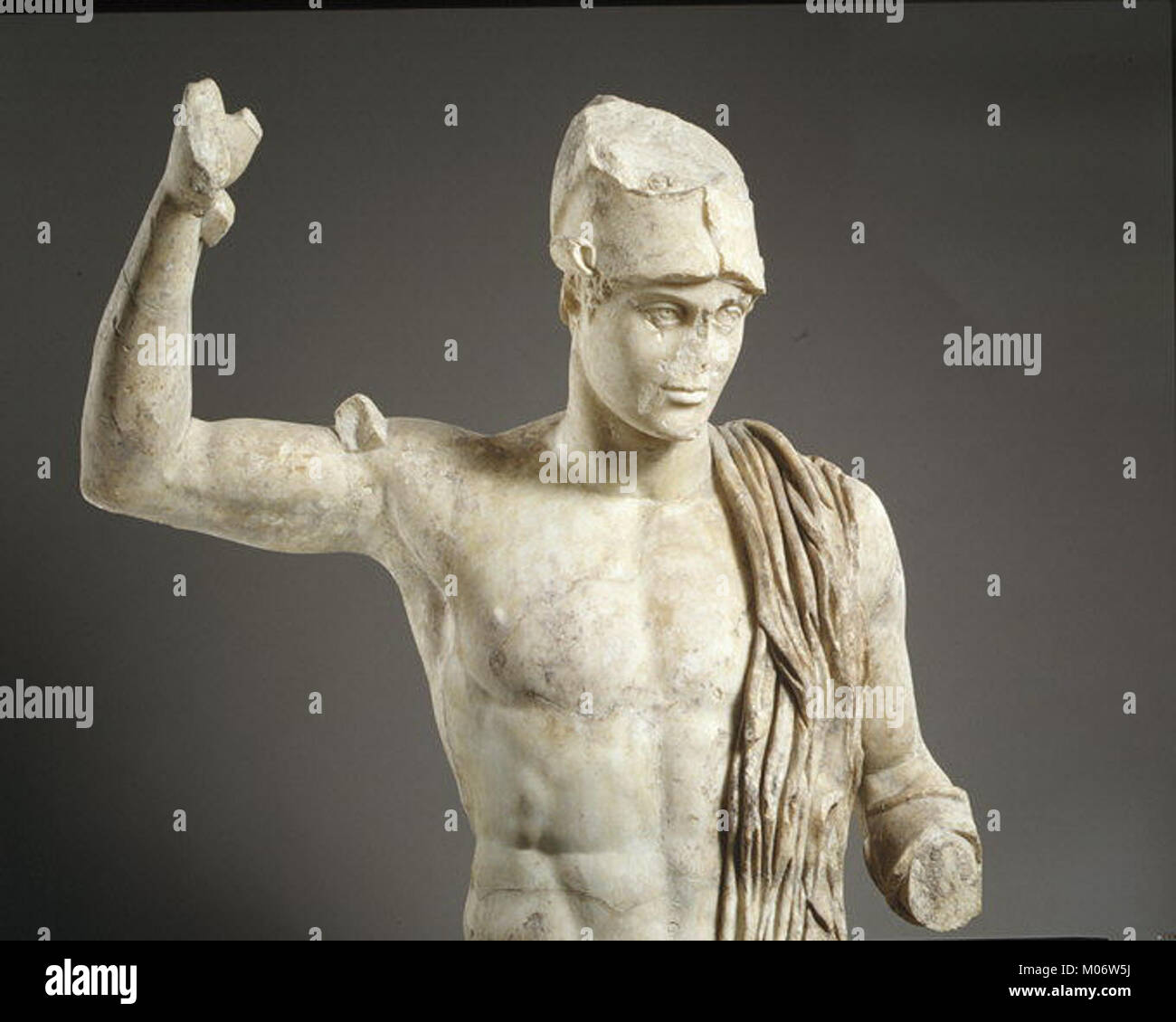 Statue of a wounded warrior hi-res stock photography and images - Alamy