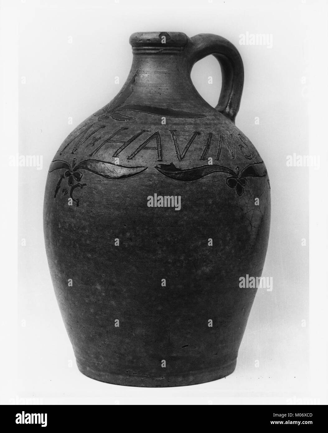 Decorative ceramic jug features hi-res stock photography and images - Alamy
