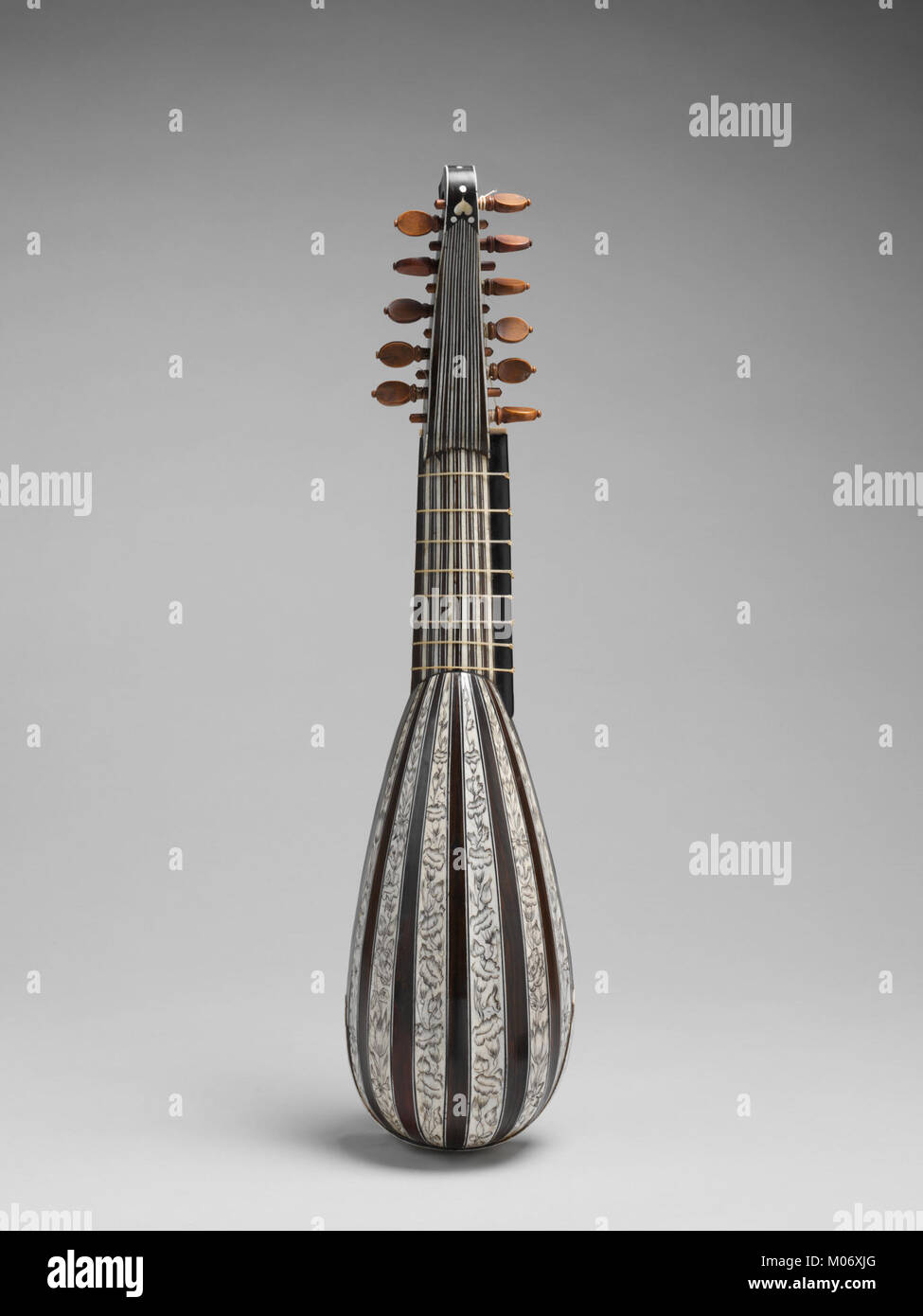 19th century string instrument hi-res stock photography and images - Alamy