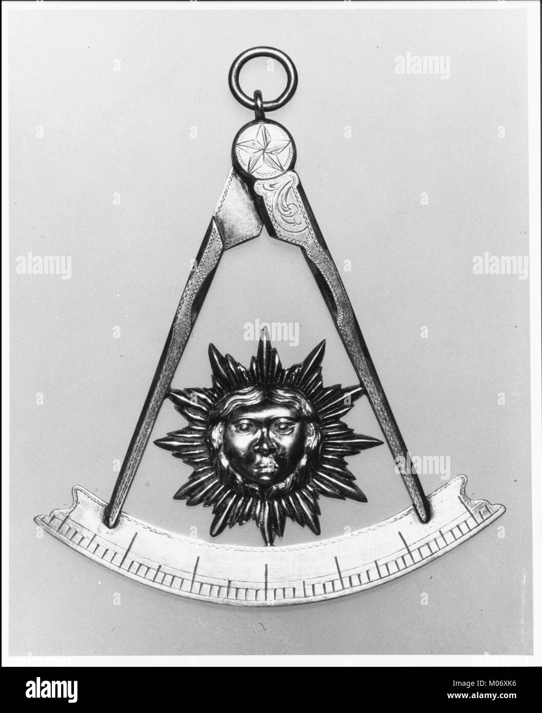 Masonic emblem hi-res stock photography and images - Alamy