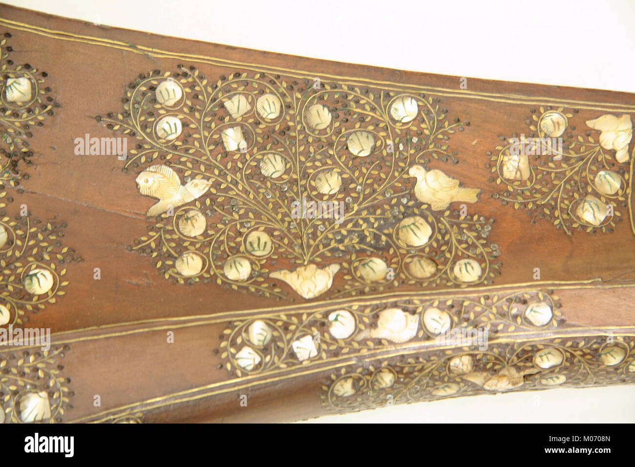 17th century matchlock gun hi-res stock photography and images - Alamy