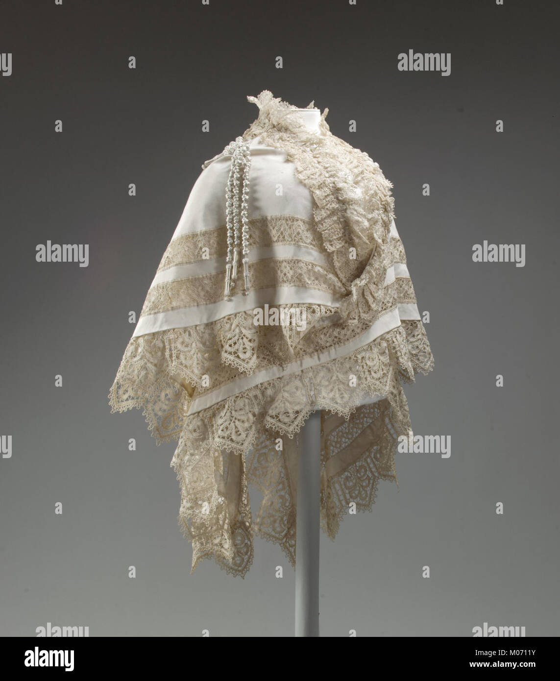 The Mantle in the MET collection, cataloged as DP101985, is a textile ...