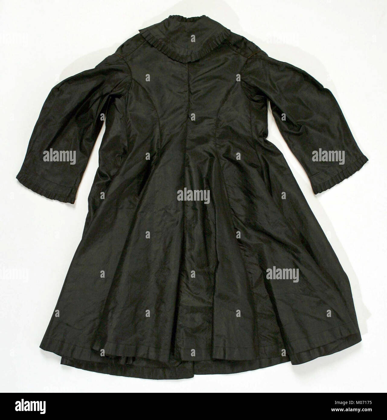 Mourning coat MET CI44.37.1 B Stock Photo - Alamy