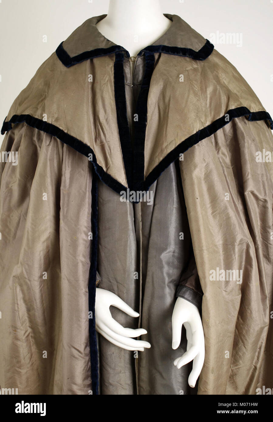 This mantle, part of the MET collection, exemplifies period clothing ...