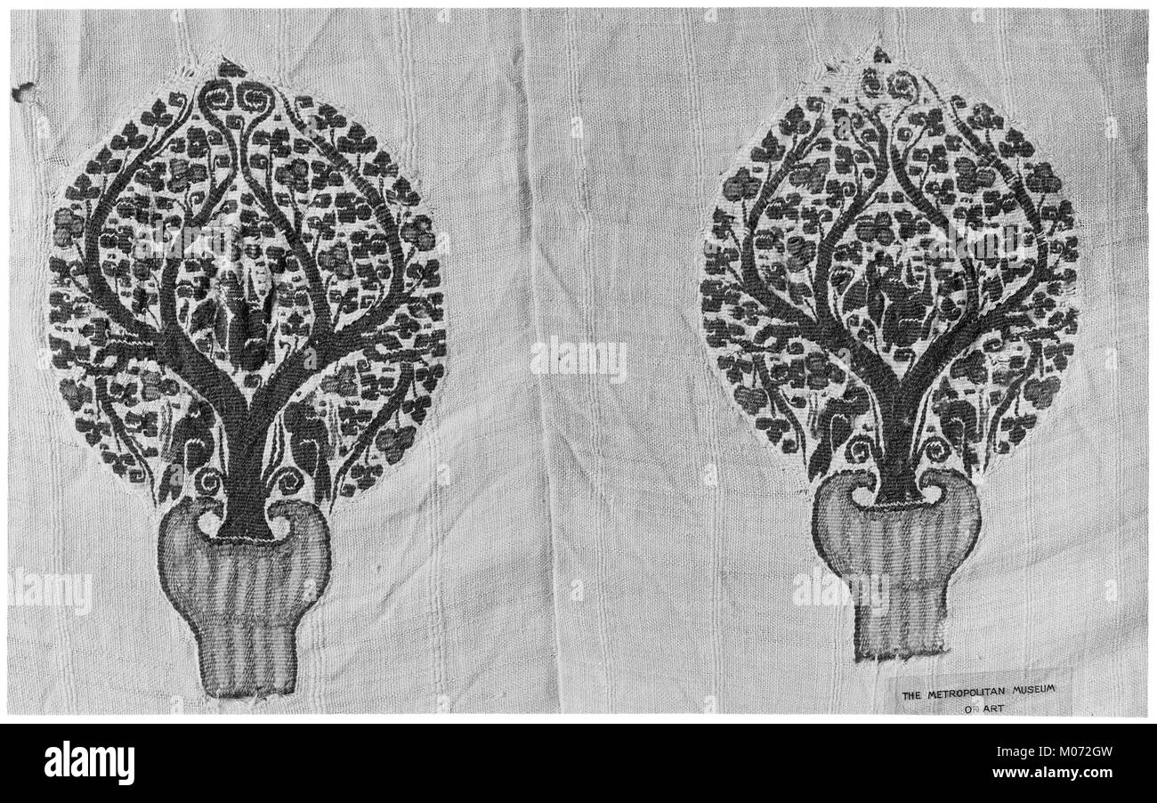 Rabbits and birds Black and White Stock Photos & Images - Alamy