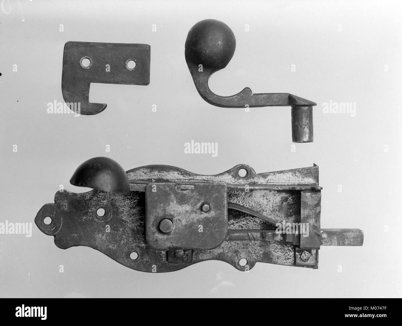 Catch lock latch Black and White Stock Photos & Images - Alamy