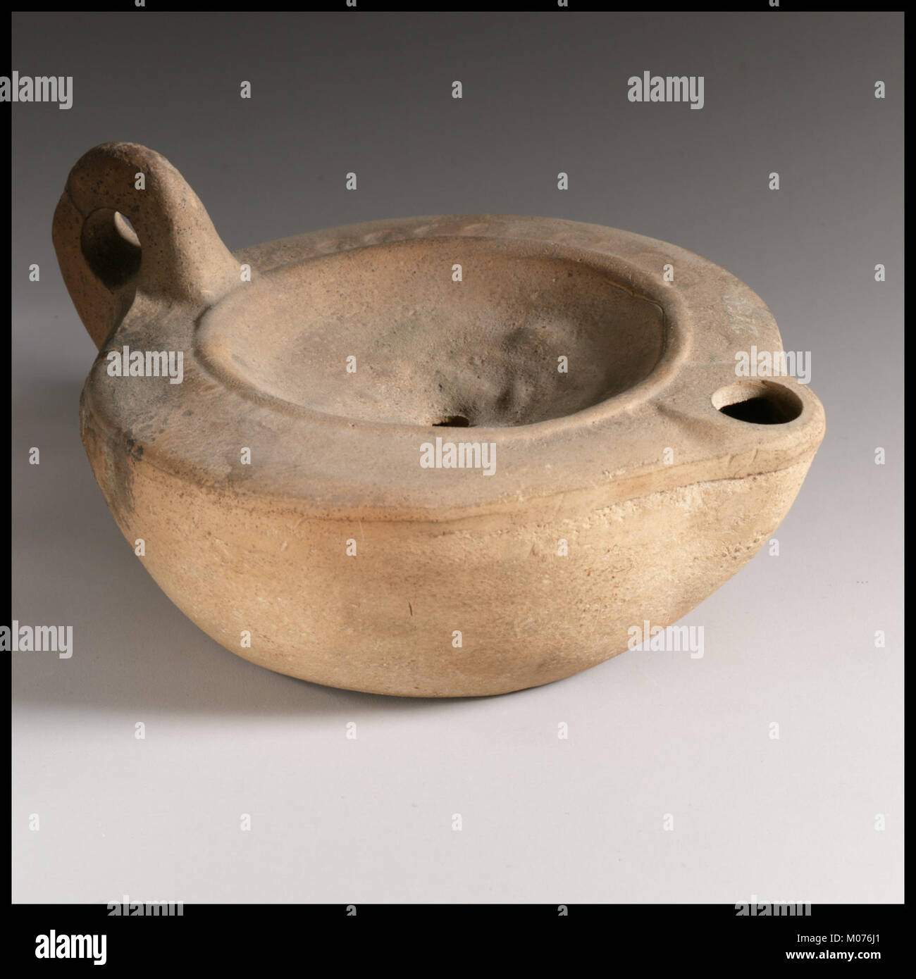 Lamp from ancient times hi-res stock photography and images - Alamy