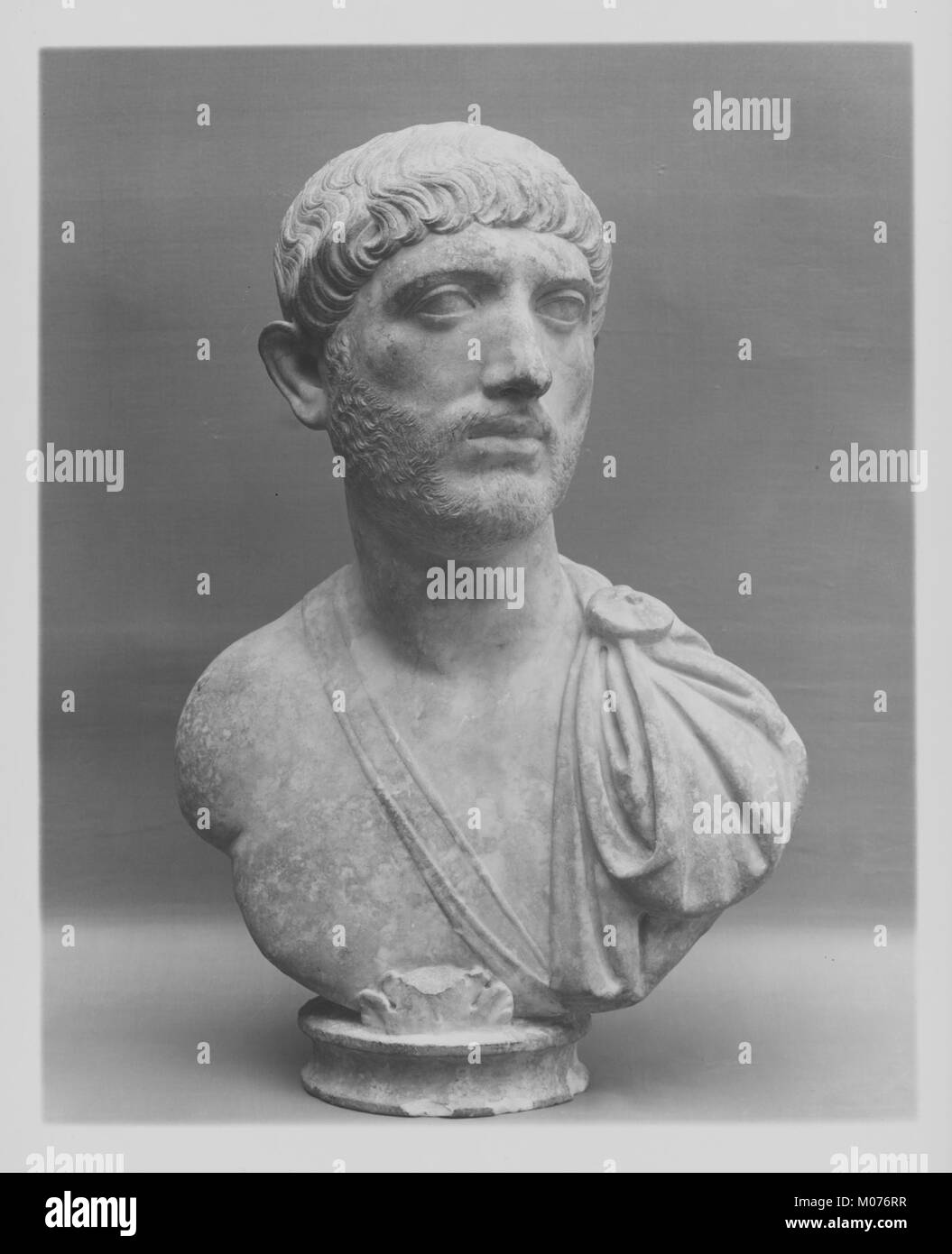 Statue of roman man Black and White Stock Photos & Images - Alamy