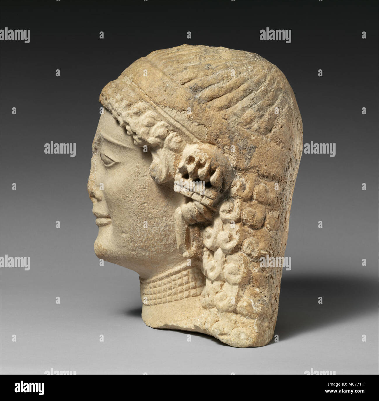 Female limestone head hi-res stock photography and images - Alamy