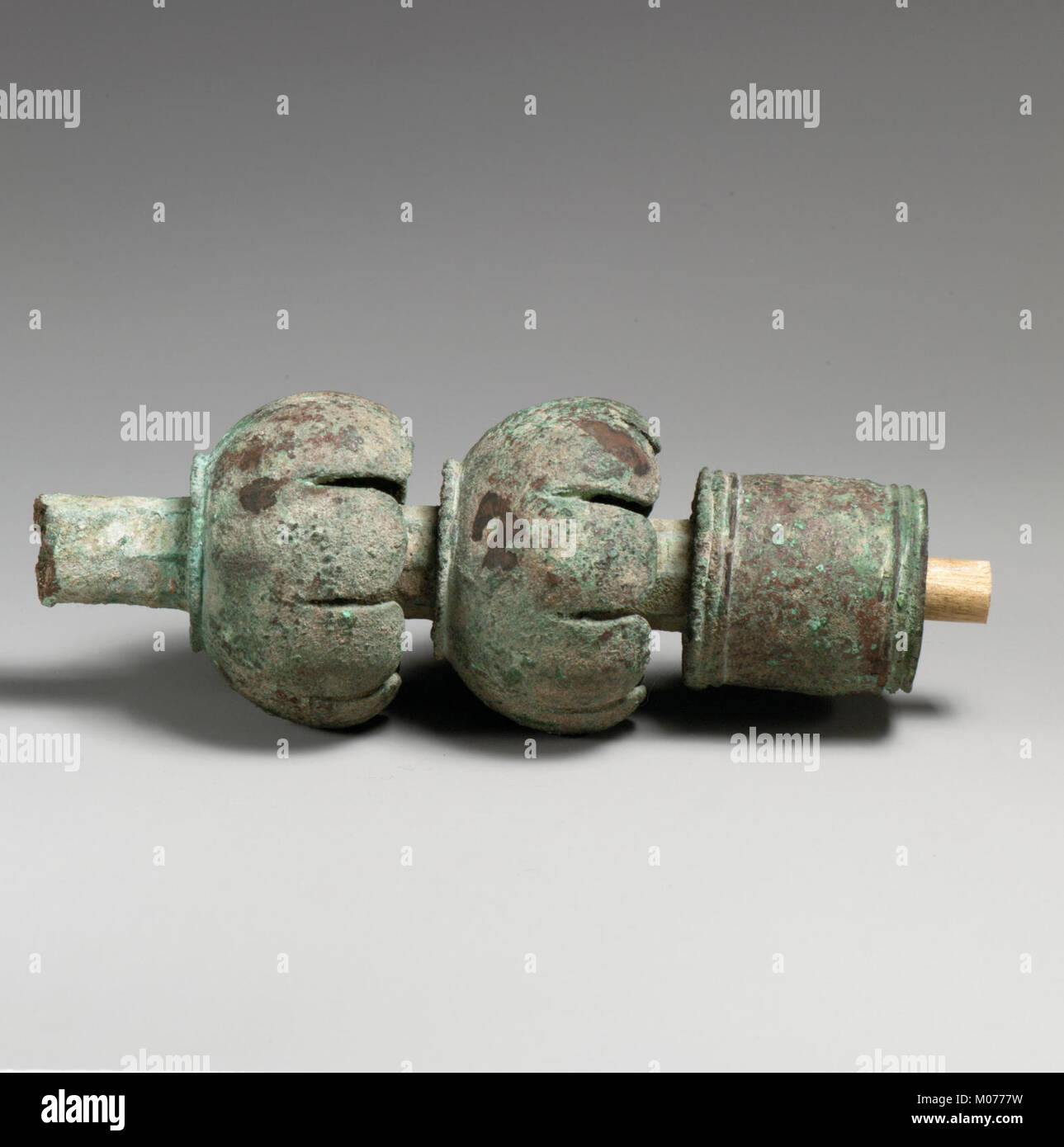 This lampstand from The Metropolitan Museum of Art showcases ancient or ...