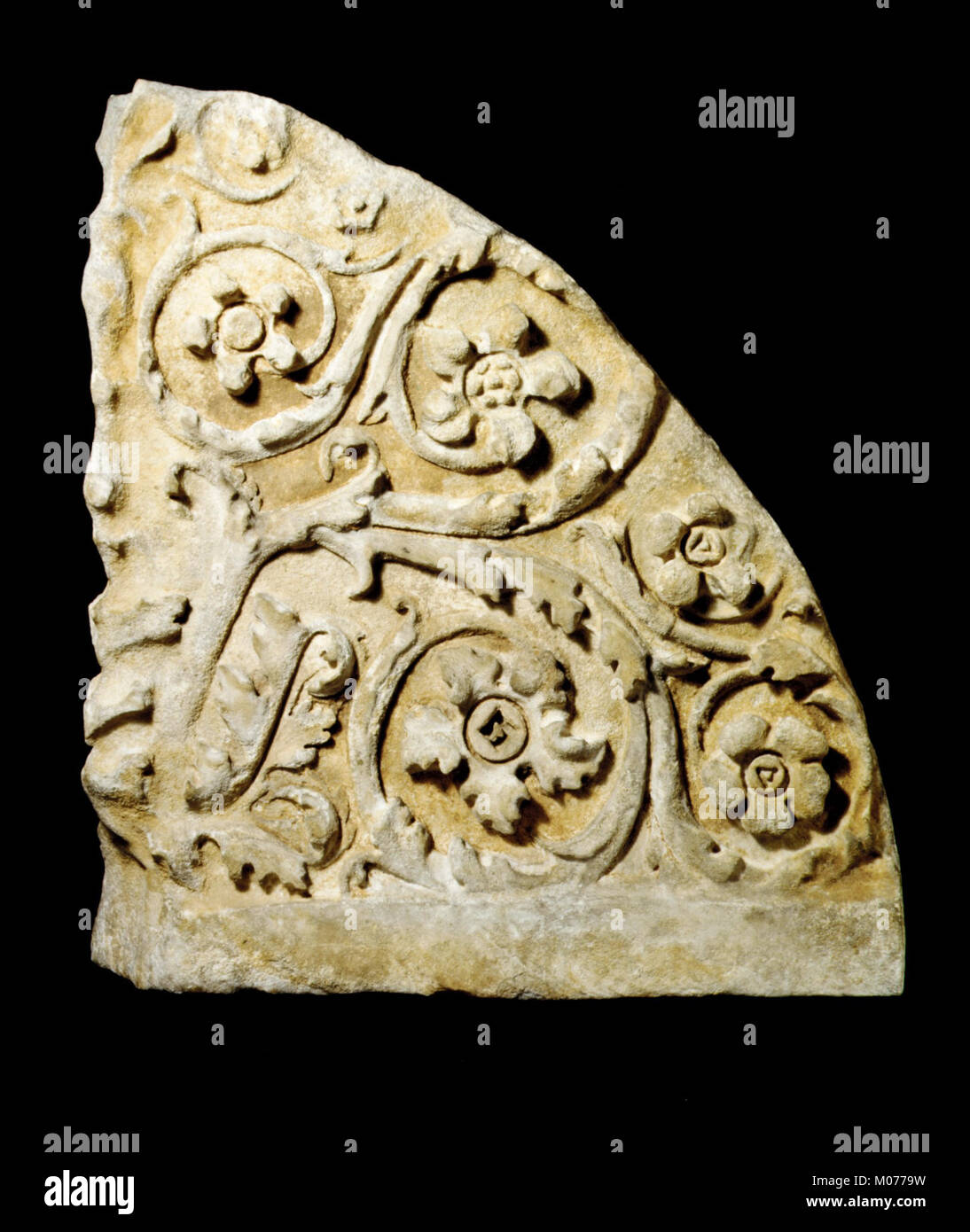 Marble corner acroterion hi-res stock photography and images - Alamy