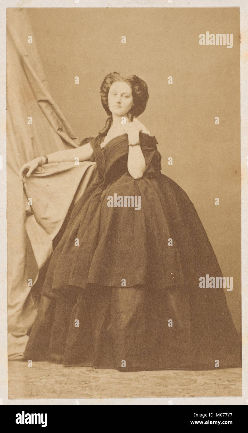 A painting titled 'Le beau bras,' featuring an elegantly depicted arm ...