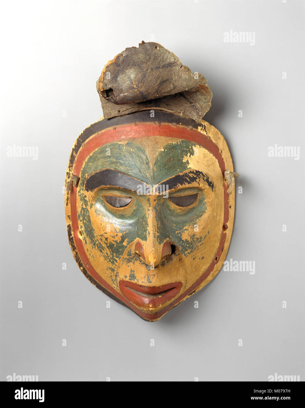 Mask MET DT9922 Stock Photo - Alamy