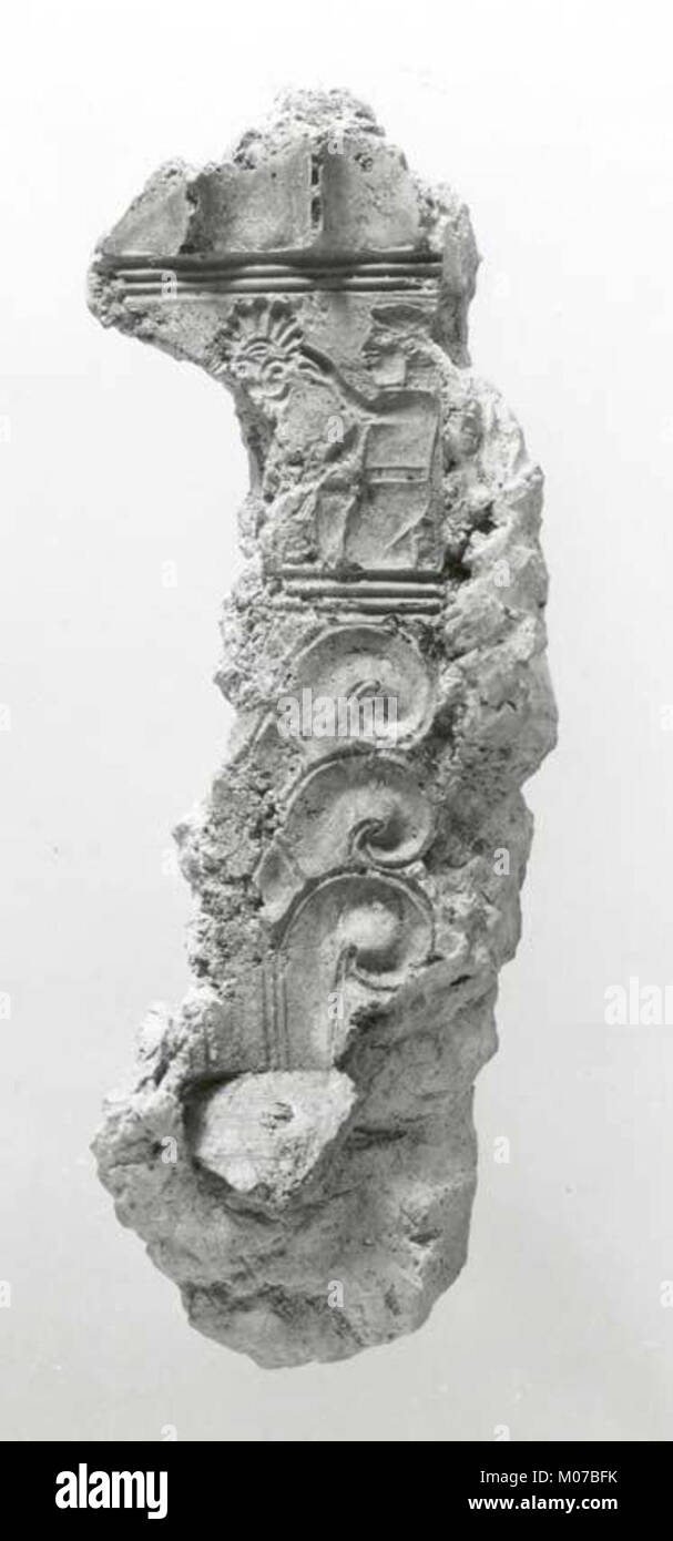 This mud impression of an ivory handle offers insight into the design ...