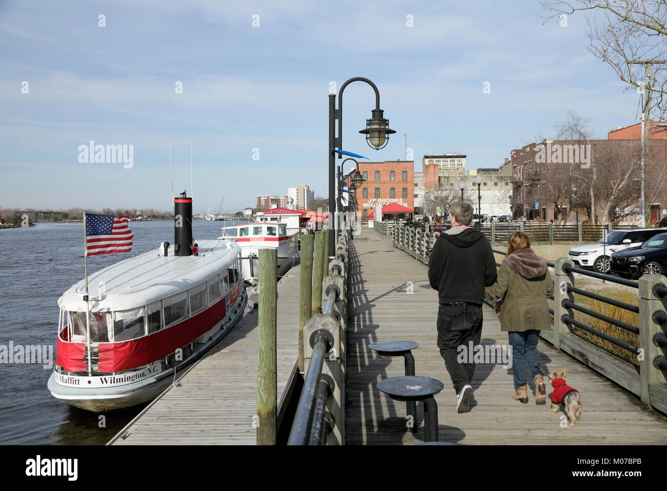 Riverwalk, Cape Fear River, Wilmington, North Carolina, USA Stock Photo ...
