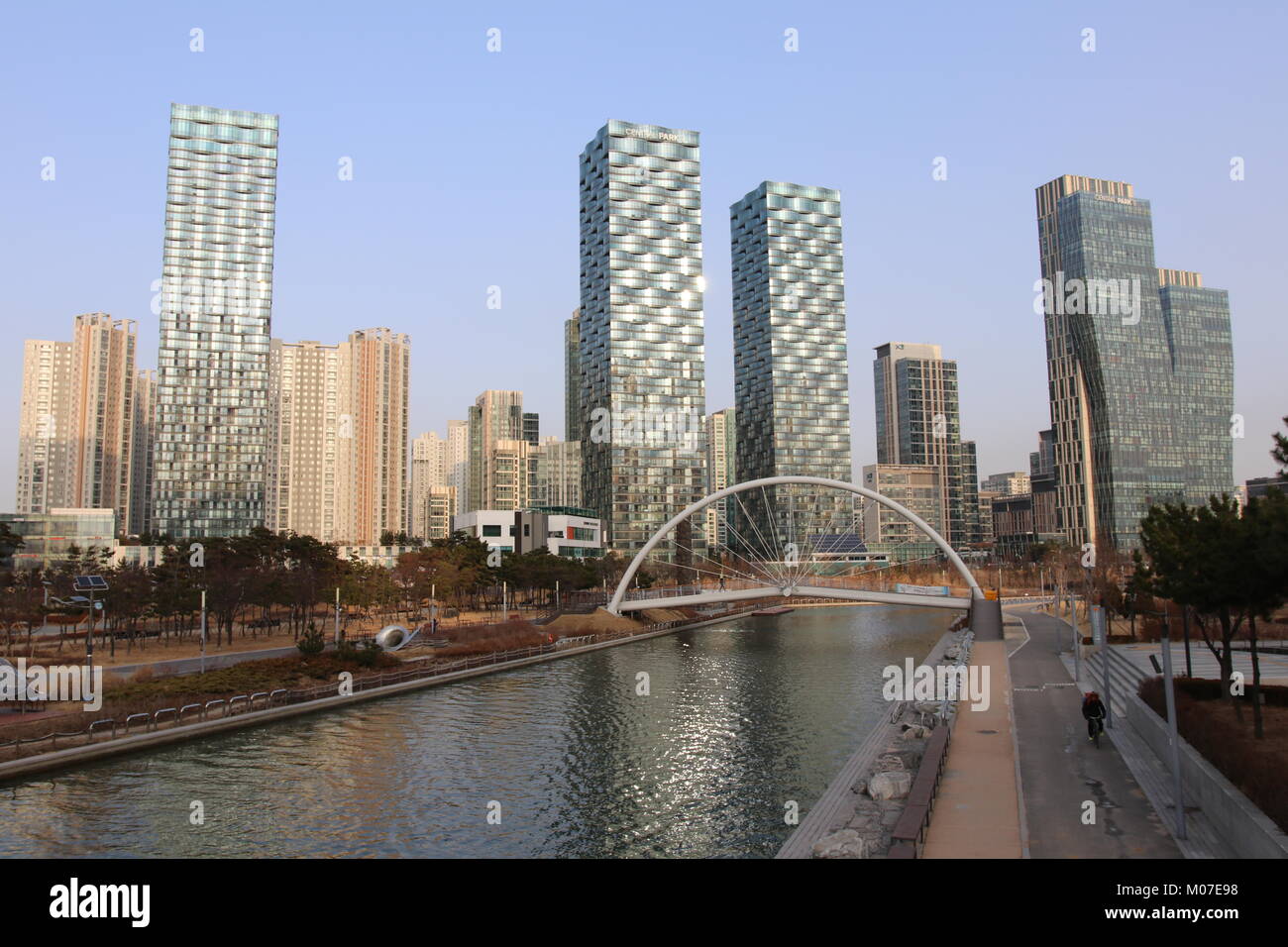 Songdo smart city hi-res stock photography and images - Alamy