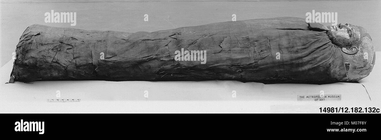 Mummy of Ukhhotep, son of Hedjpu MET 14981 Stock Photo - Alamy