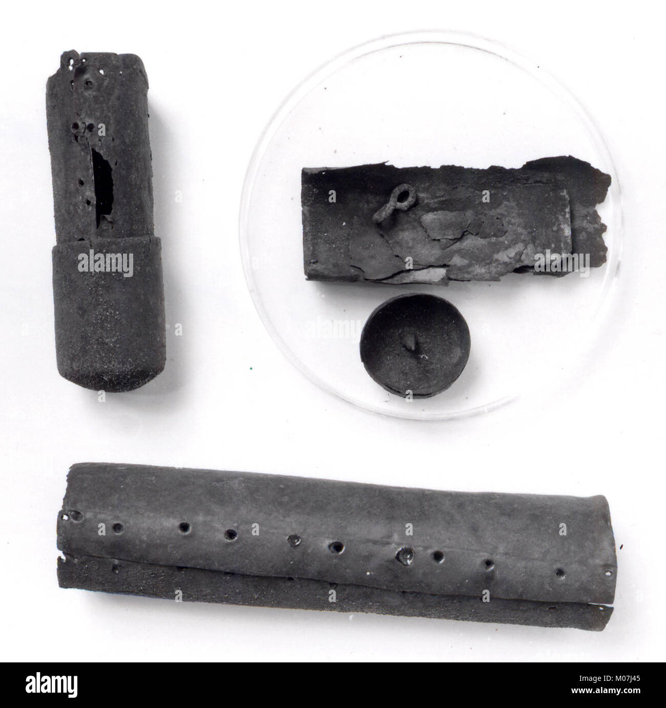 Metal Fragments MET sf25-10-20-9-28 Stock Photo - Alamy