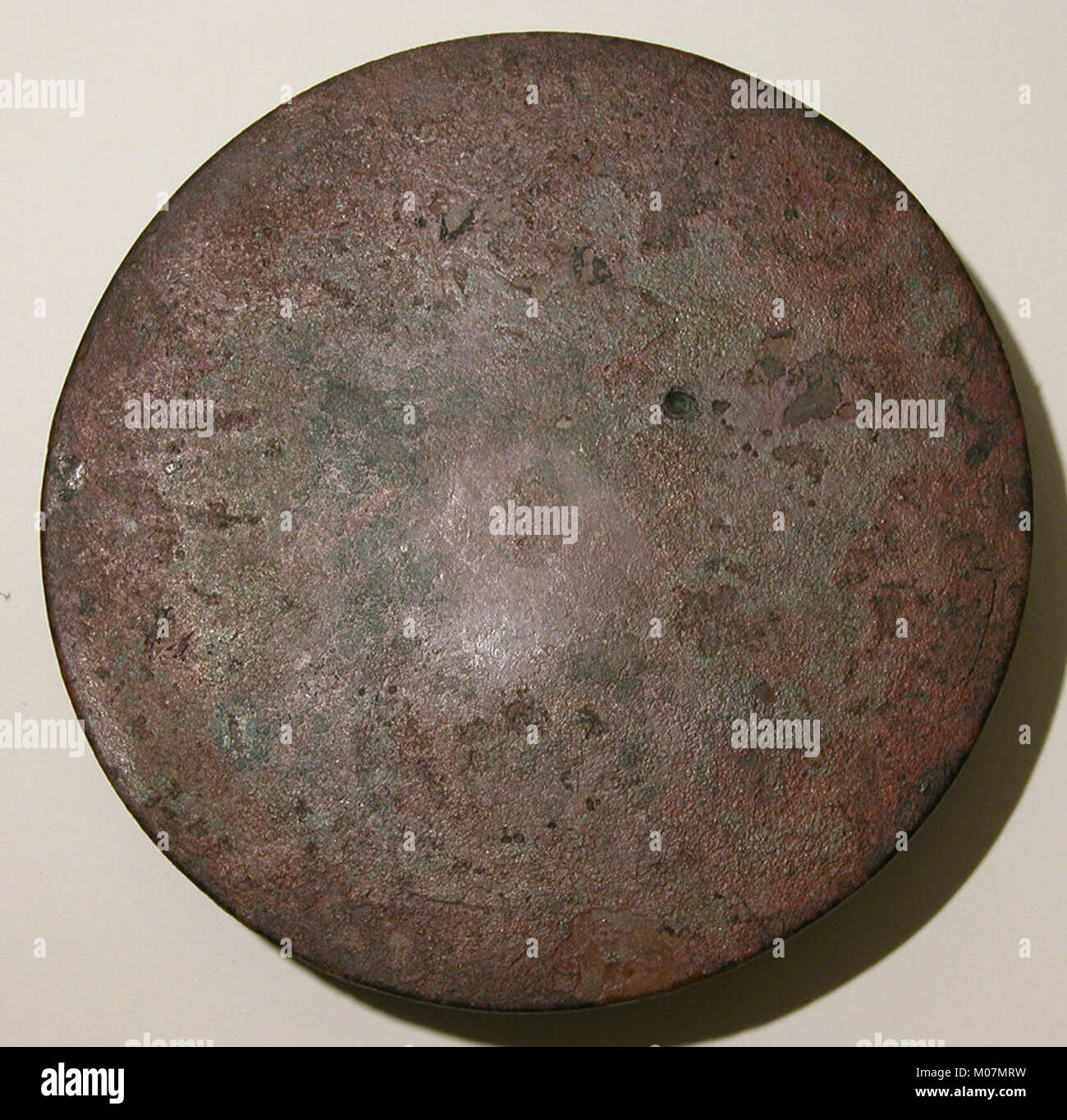 Mirror MET sf42-136b Stock Photo - Alamy