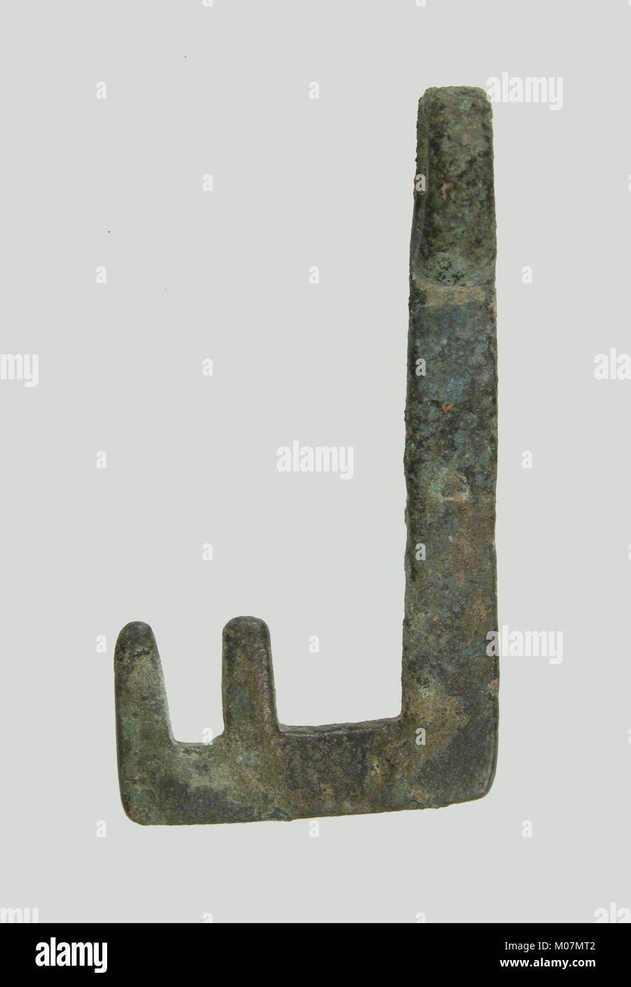 L shaped key hi-res stock photography and images - Alamy