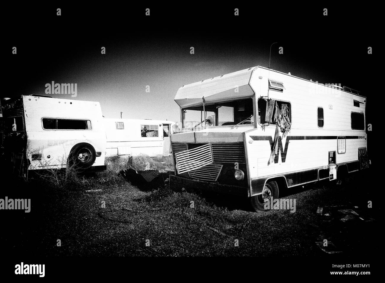 Old mobile home Stock Photo - Alamy