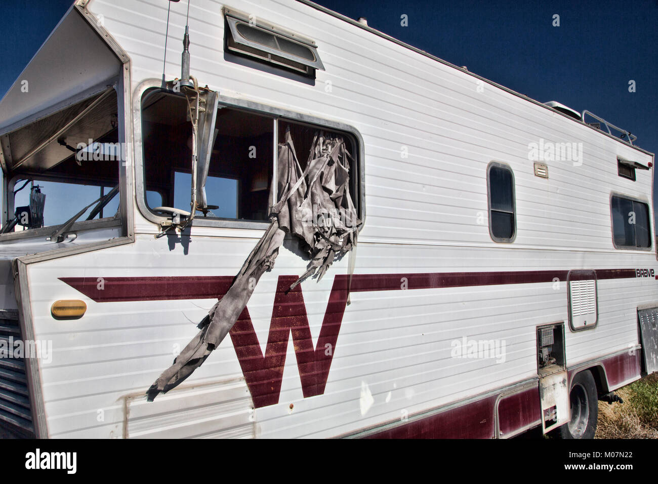 Old mobile home Stock Photo - Alamy