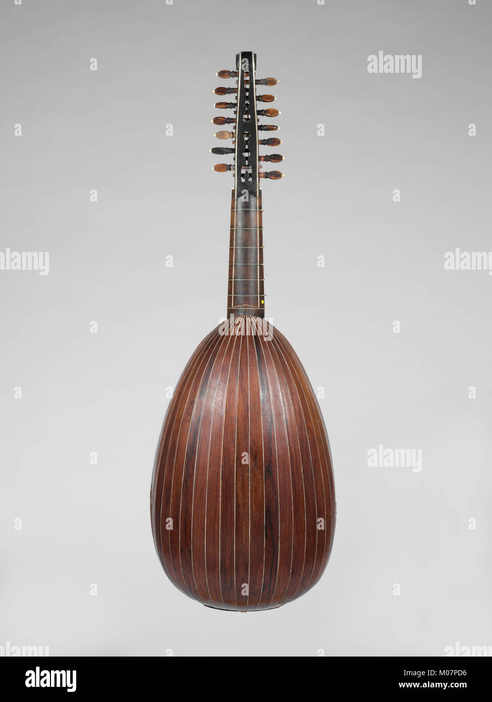 Mandola hi-res stock photography and images - Alamy
