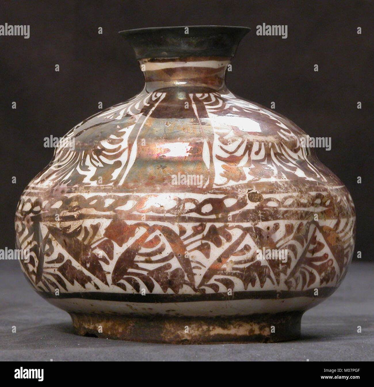 Jar MET sf91-1-198a Stock Photo - Alamy