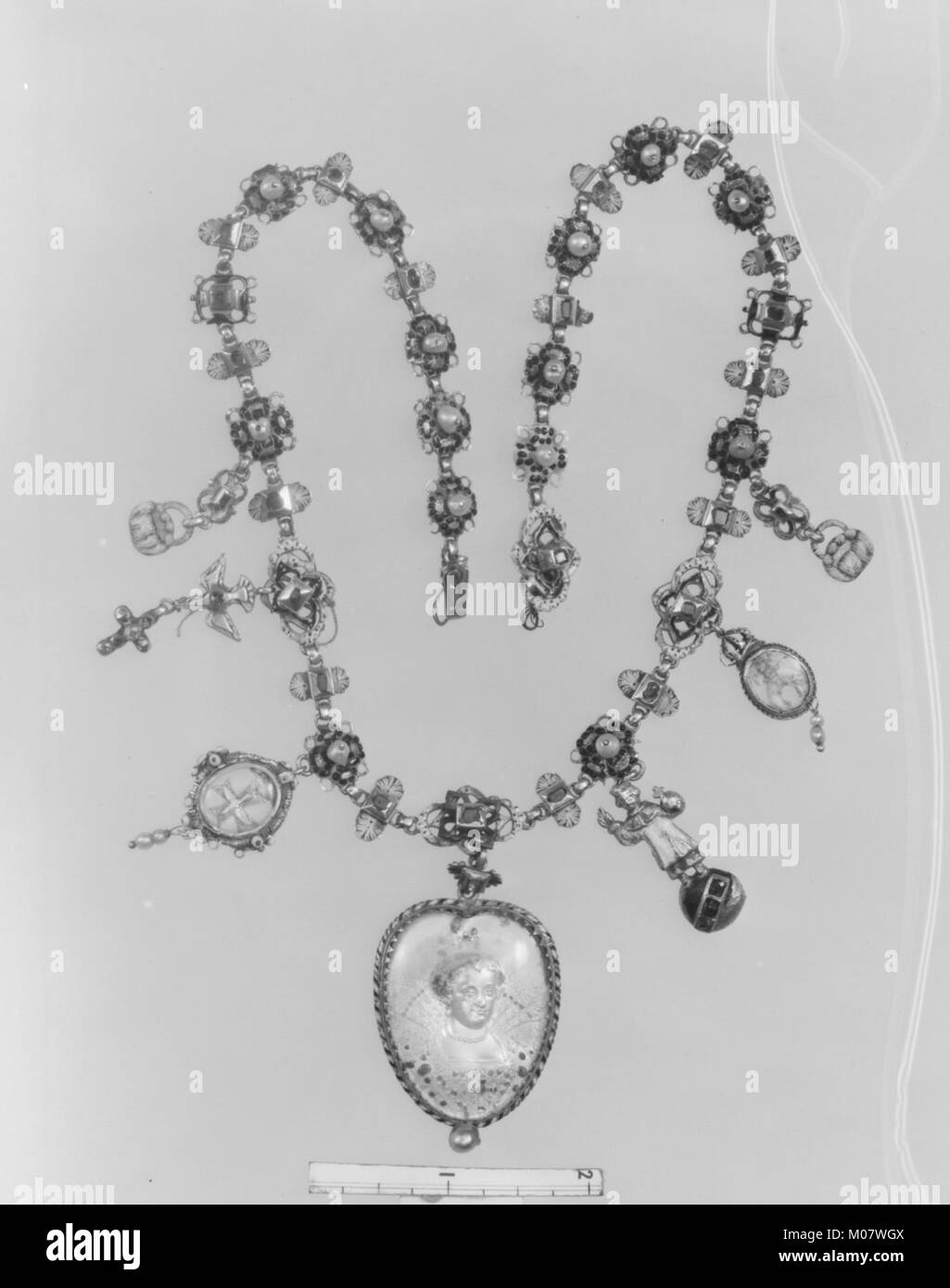 This necklace is a fine example of intricate craftsmanship, showcasing ...