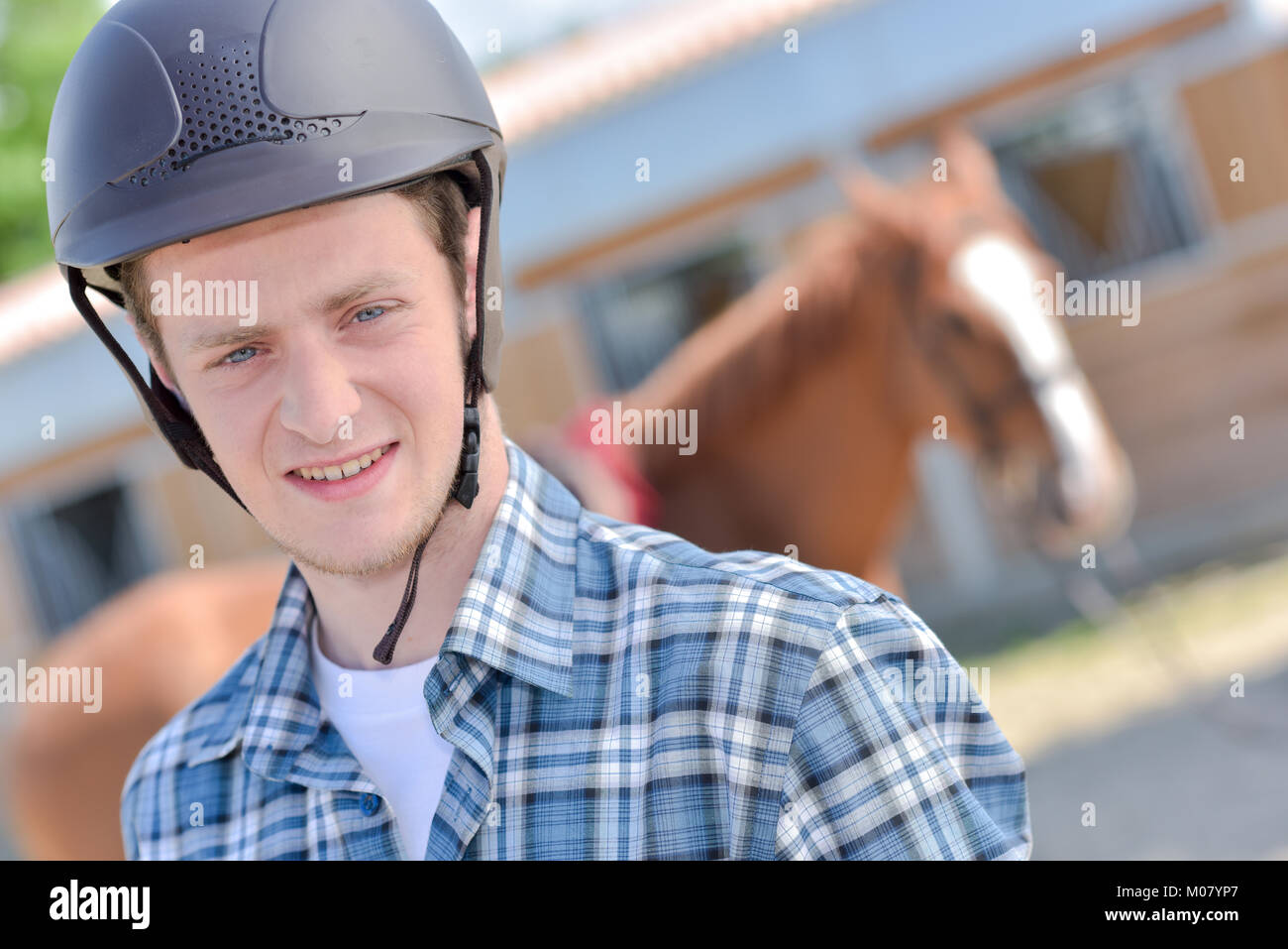 Posing with jockey hi-res stock photography and images - Alamy