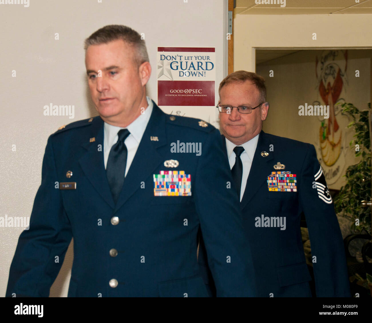 Senior Master Sgt. Rick Simpson enters the 152nd Airlift Wing ...