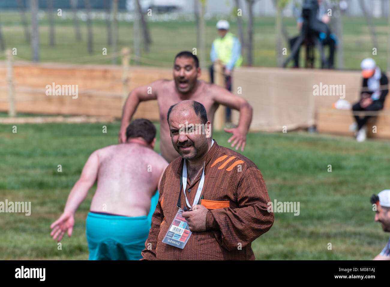 Shalvar hi-res stock photography and images - Alamy