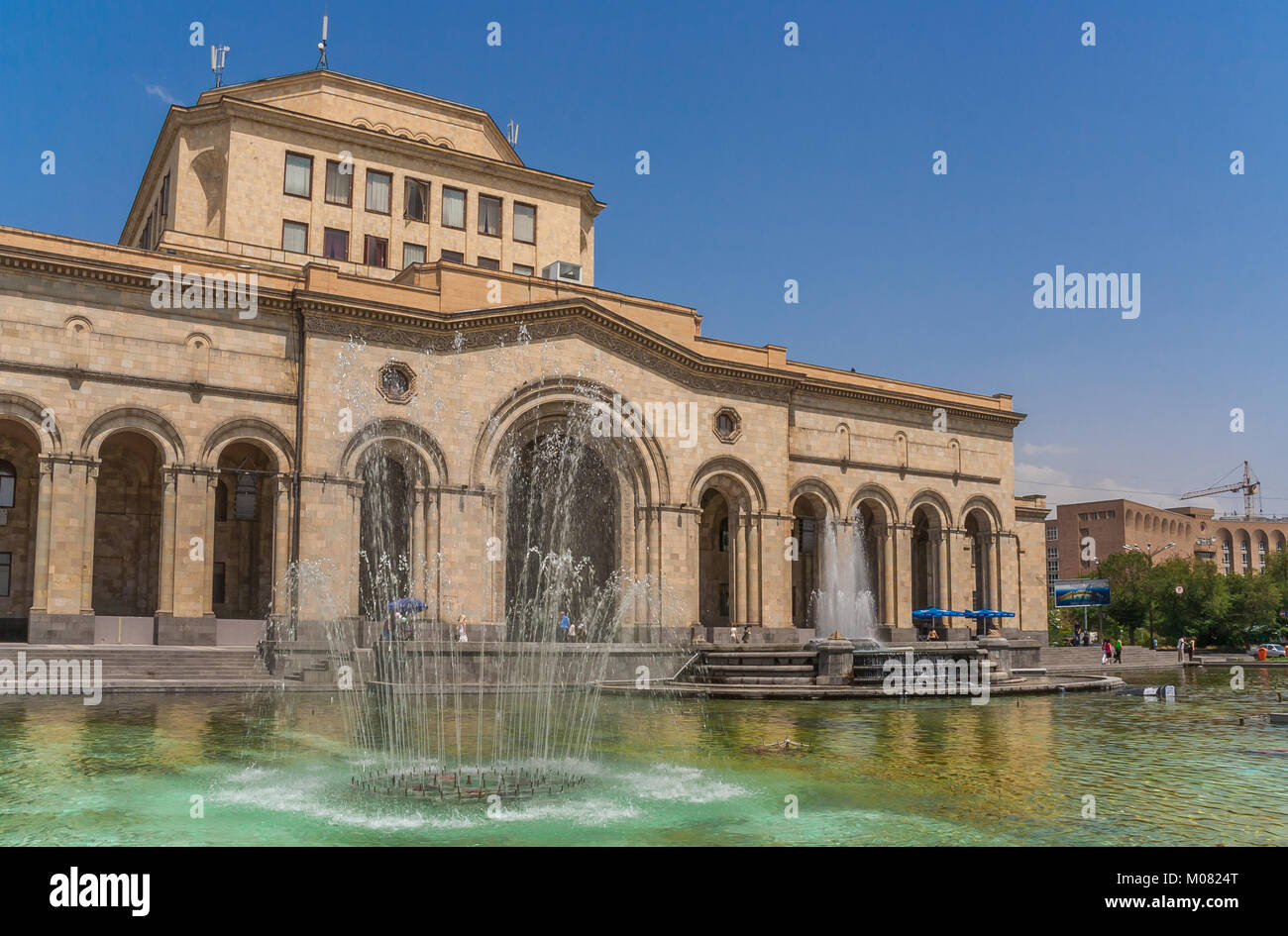 Hanrapetutyan hraparak hi-res stock photography and images - Alamy